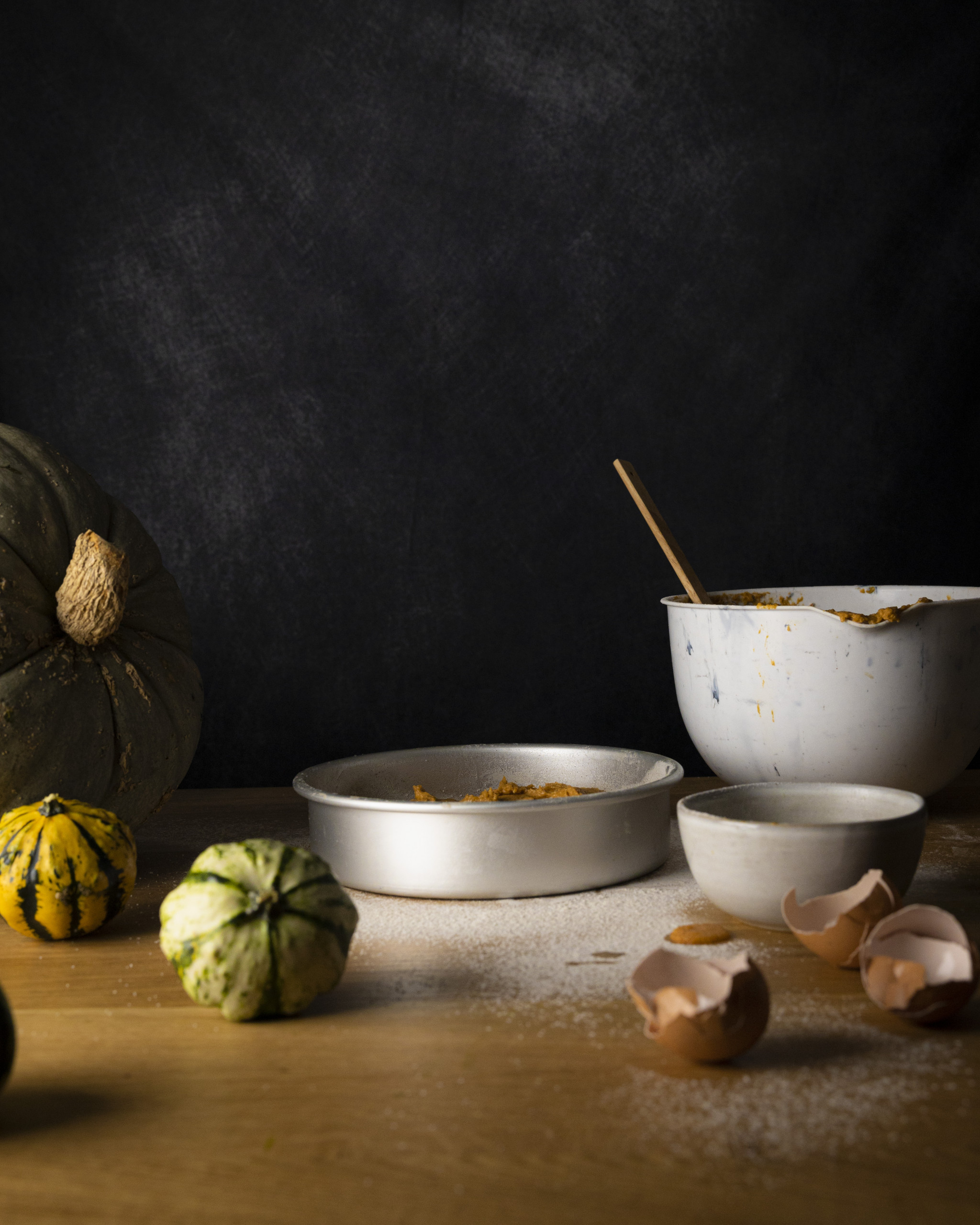 Baking a Pumpkin Cake - Greek and Simple